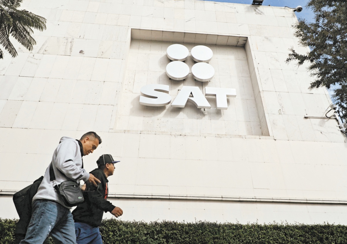 SAT firma convenio con cancillería para inscripción en RFC de mexicanos ...